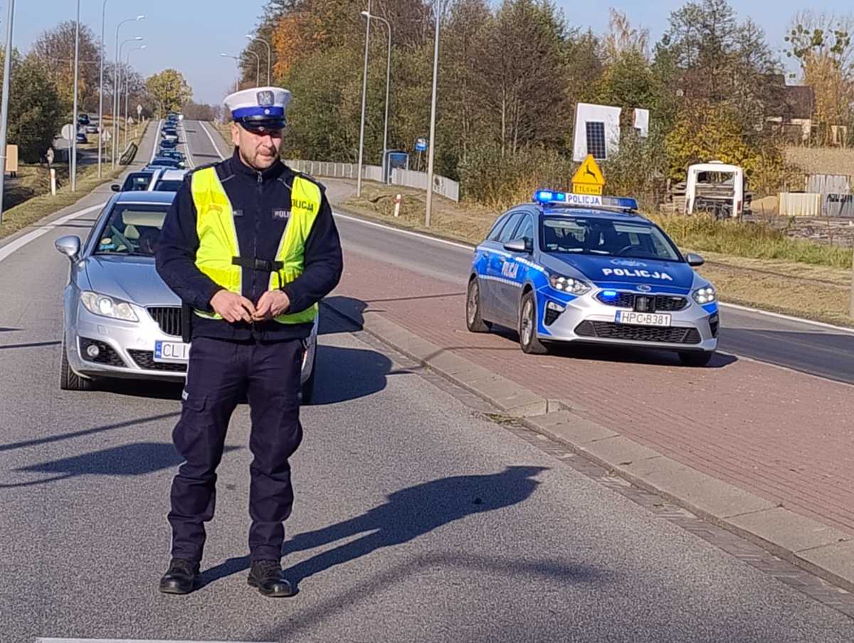Podsumowanie działań policji podczas weekendu Wszystkich Świętych. - Wiadomości - KPP w Lipnie